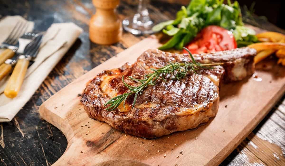 Ontdek het volledige Loetje menu met biefstuk en meer